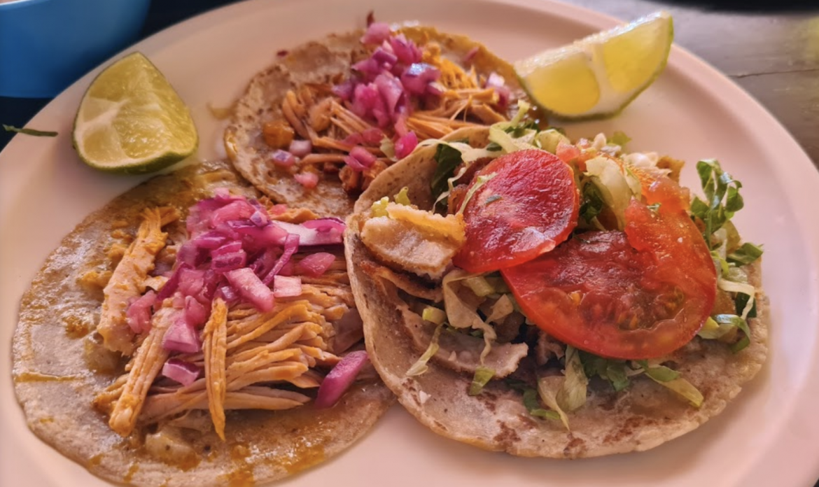 Where to Eat in Tulum: A Restaurant & Street Food Guide - dotsonamap.net